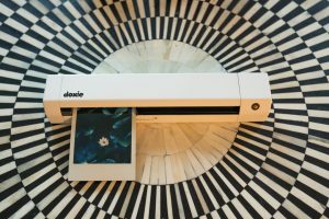 How do I scan Polaroid and Instax film? 4 devices compared